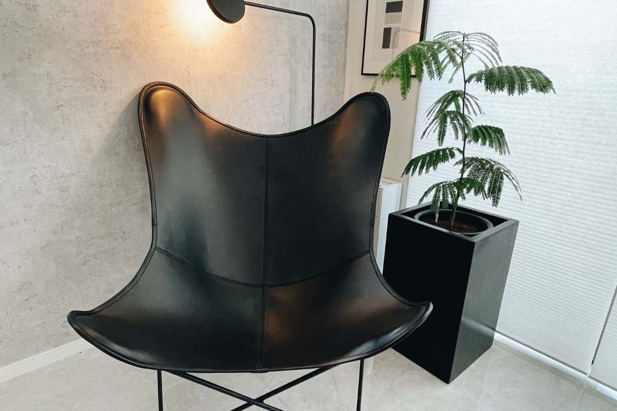 【BKFチェア】本革バタフライチェアを徹底レビュー！座り心地と経年変化 | soarlog2